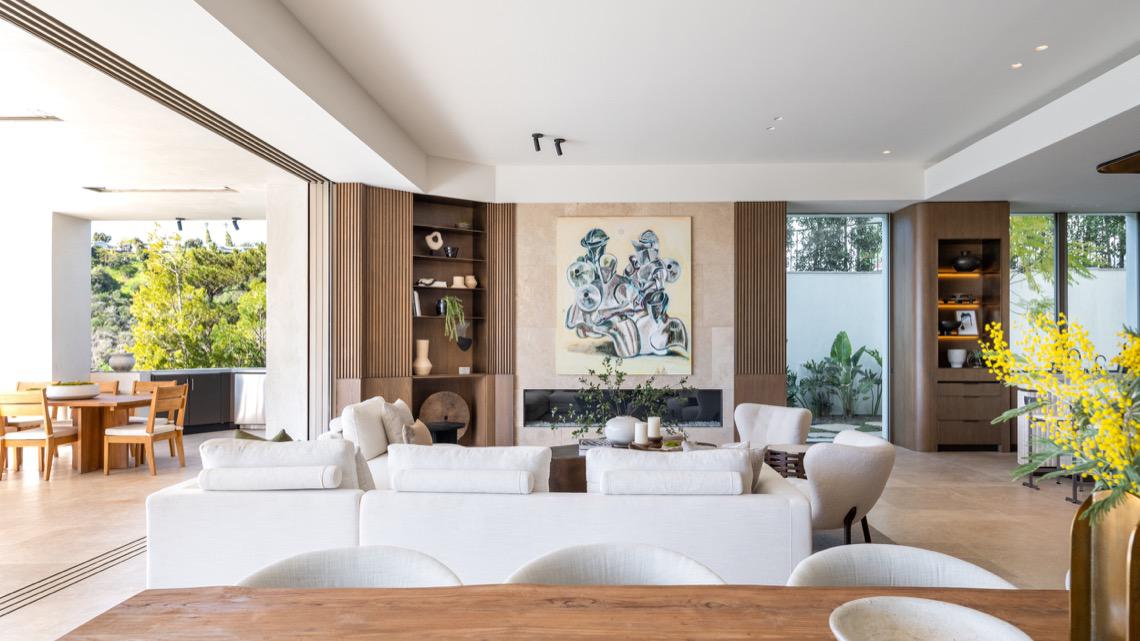 1055 Stradella Road, Bel Air | Best Interiors
