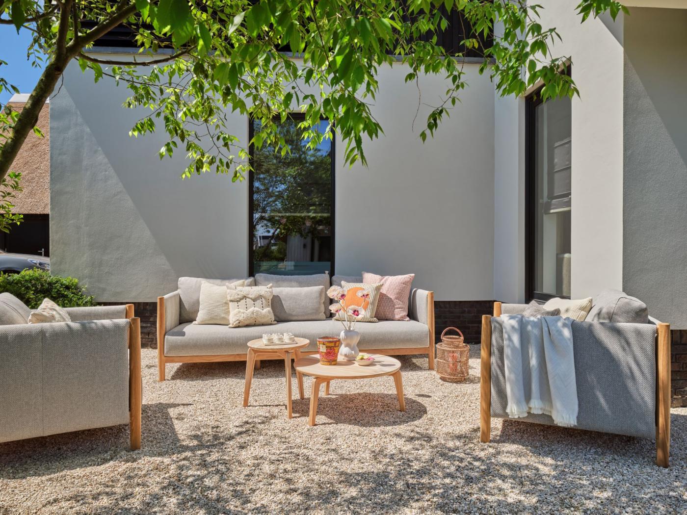Sfeervolle tuin Anouk en Edwin Smulders | Best Interiors